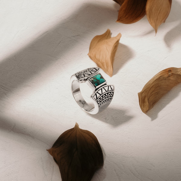 Classic Balinese Sterling Silver Ring With Turquoise In Sterling Silve ...
